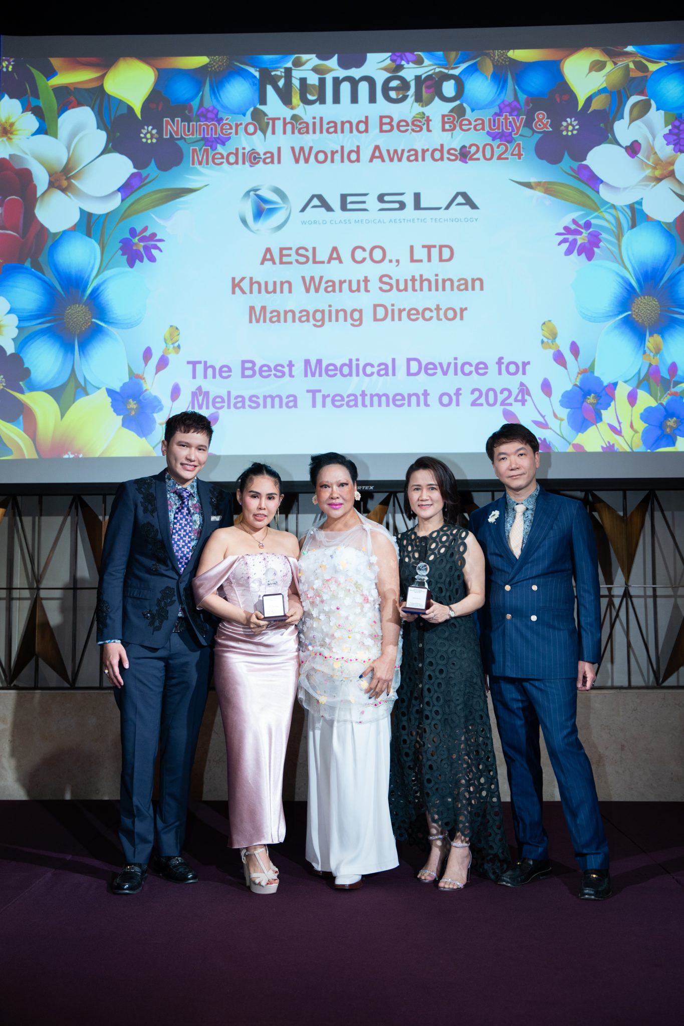 AESLA AWARD 2024: The Best Distributor of The Highest Quality Medical Aesthetic Devices.